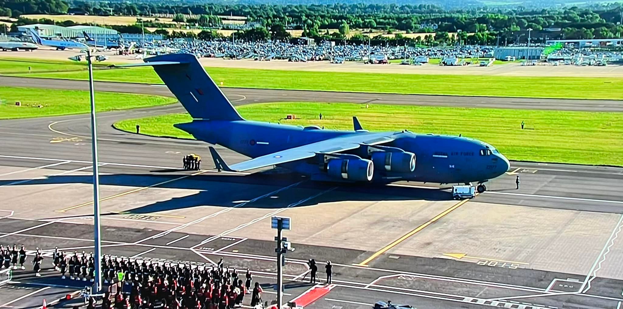 MOCE VAKADUA SIKOTELADI-QUEEN ELIZABETH II - Viti FM