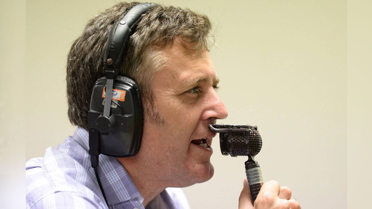 VAKARAITAKA O TONY JOHNSON NA COMMENTATOR NI QITO RAKAVI MAI NIUSILADI ...