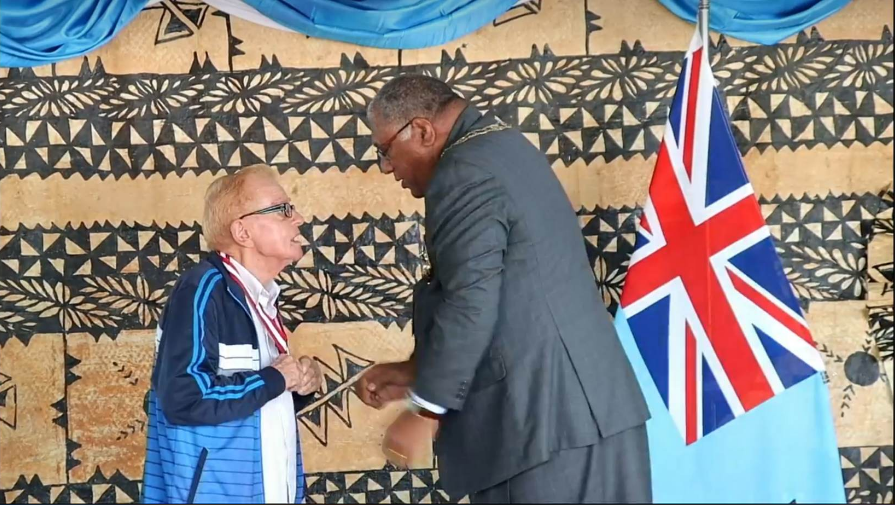 TAUBENI VEI FR.ALAN FINN NIKUA NA METALI CECERE DUADUA E VITI NA ...