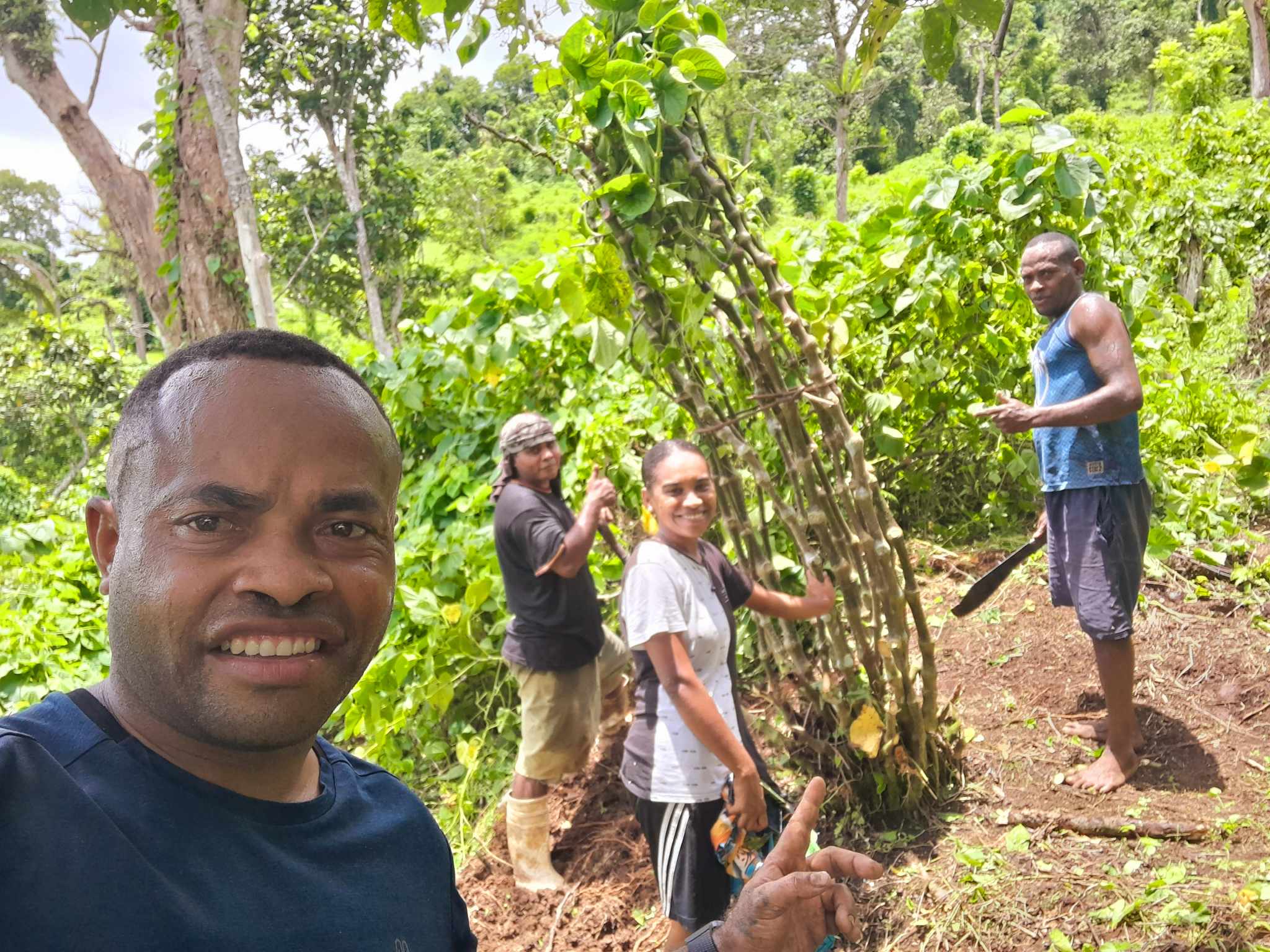 MAI CAVA NA YABAKI 3 NI NODRA VAKATATABU NA I TABAGONE NI KORO KO ...